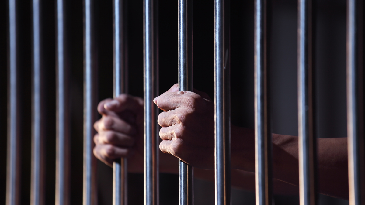 Fifth Circuit Dismisses Possession Charge, Hints at Need for SCOTUS to ...